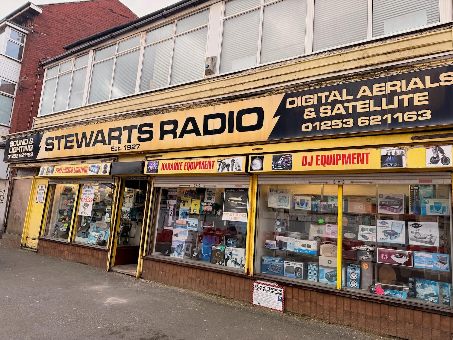 Stewarts Radio – Blackpool Web